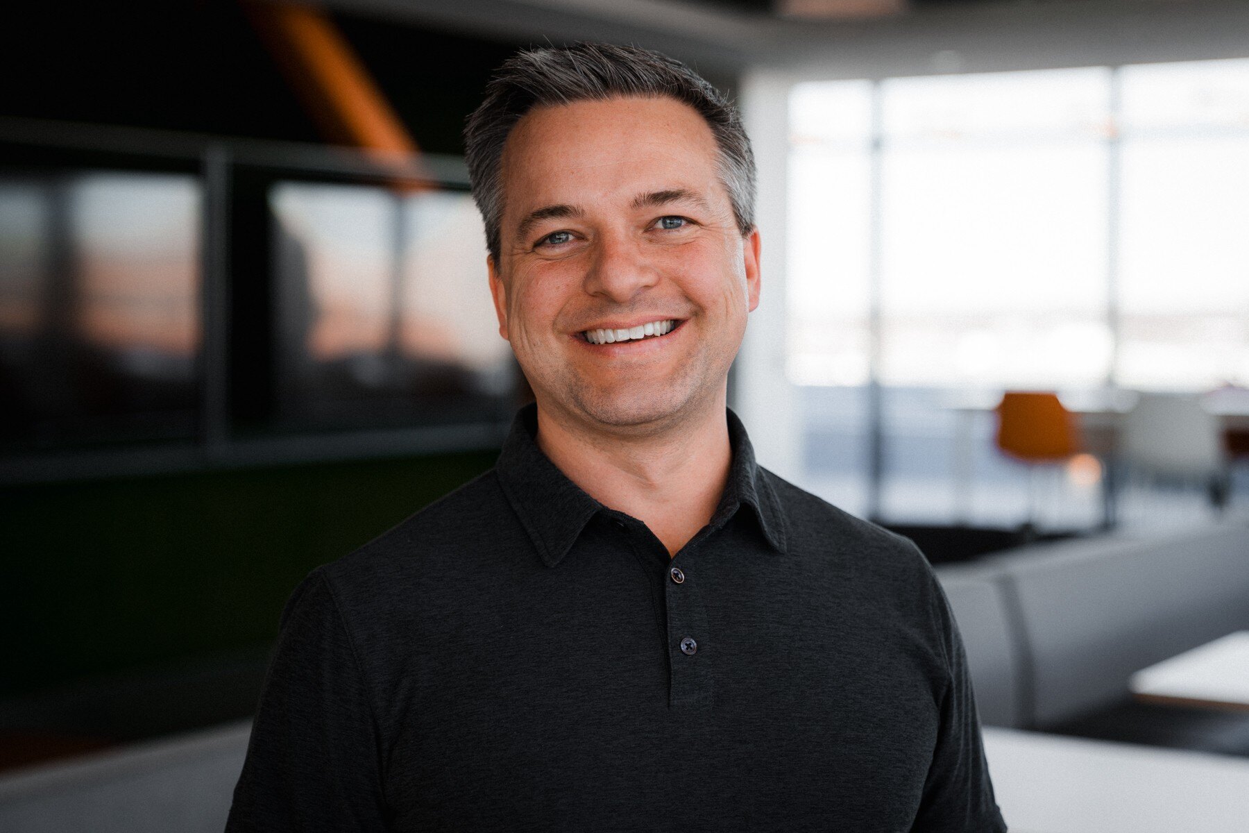 Global Entrepreneur Joins Board of Directors - Fast Forward